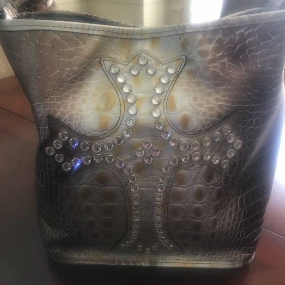 Raviani | Bags | New Raviani Croc Purse With Studded Cross Handle ...